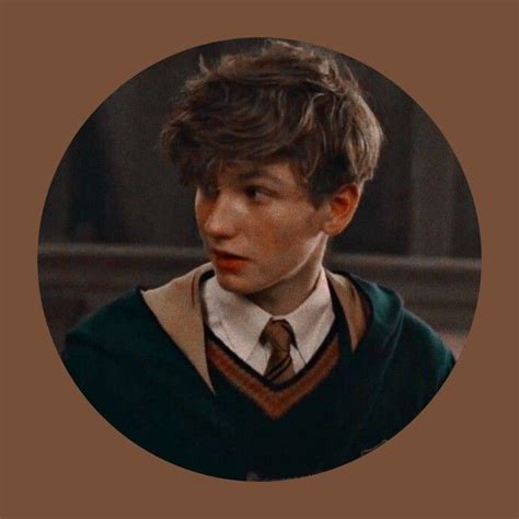 Pin By Vereniki Tz On Χάρι πότερ Harry Potter Picture Collage Wall