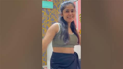 සැලෝන් ගියාම ගියපු වැඩේ නෙවේ මේවා තමා කරන්නෙ ඉතින් ඔයාලටත් ගෙදර වගේ ඉන්න පුළුවන්සැලෝන් එකක්