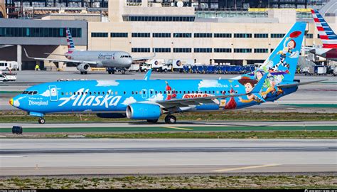 N AS Alaska Airlines Boeing WL Photo By Baigiver ID Planespotters Net