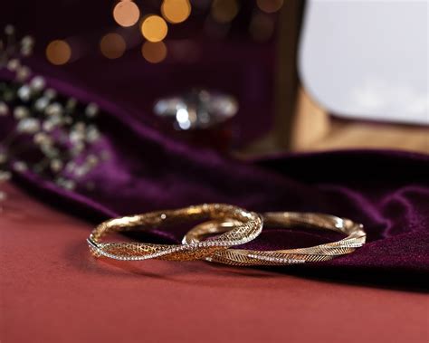 How To Measure Bangle Size At Home The Caratlane