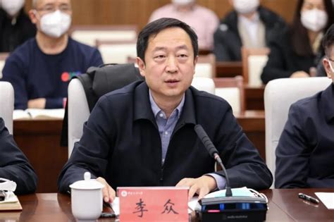 教育部决定：杨懿任中国传媒大学副校长