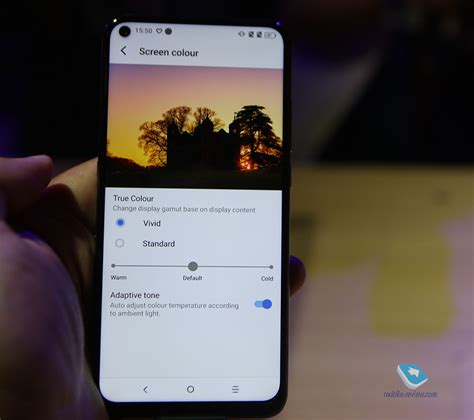 Mobile Первый взгляд на смартфон Tcl Plex герой среднего сегмента