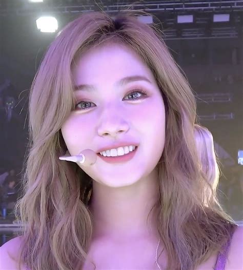 Ghim của abby trên icons