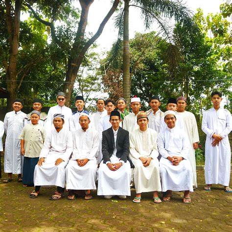 Galeri Kegiatan Pesantren Daarul Mutqin Genta Qurani Mei 2024