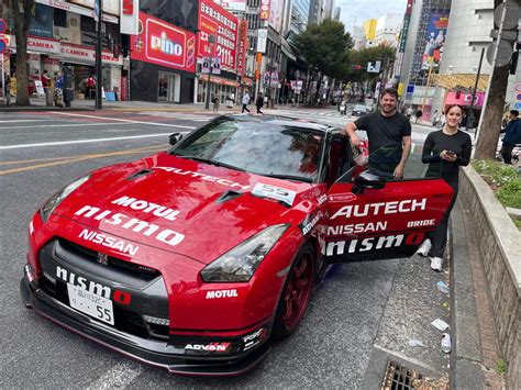 Tokio Selbstfahrende R35 Gt R Custom Car Experience Getyourguide