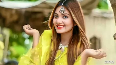 Us Ladki Pe Dil Aaya Hai Naam Gum Jaayega Anuradha Paudwal Kumar Sanu Love Song
