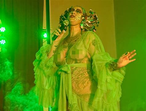 American Pickers Danielle Colby Rocks Weed Pasties And Thong As She Twerks In Burlesque Show