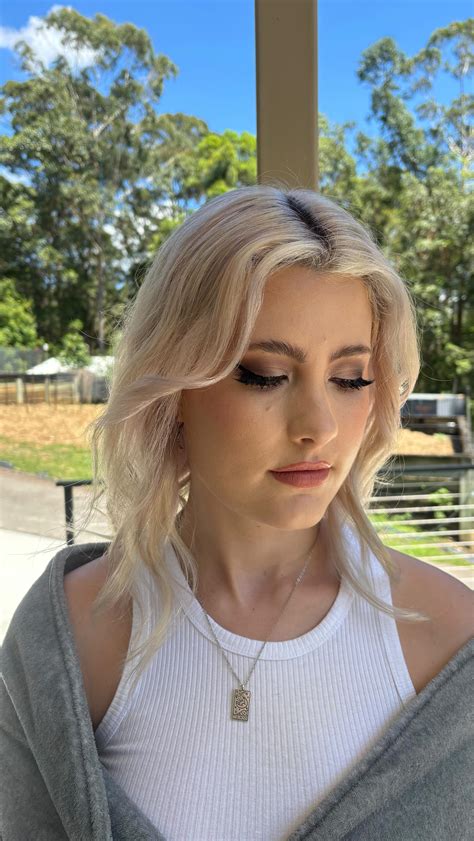 Brooke Cavanagh Brisbane Makeup Artist Brookelynbeautyhmua