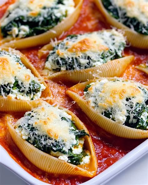 Best Spinach And Ricotta Stuffed Shells Recipe