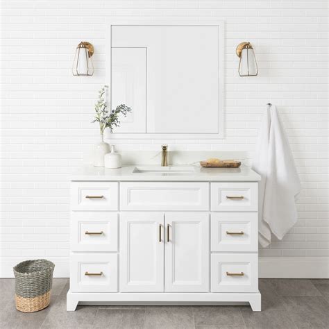 25 White Vanity Bathroom Ideas For A Brighter Space