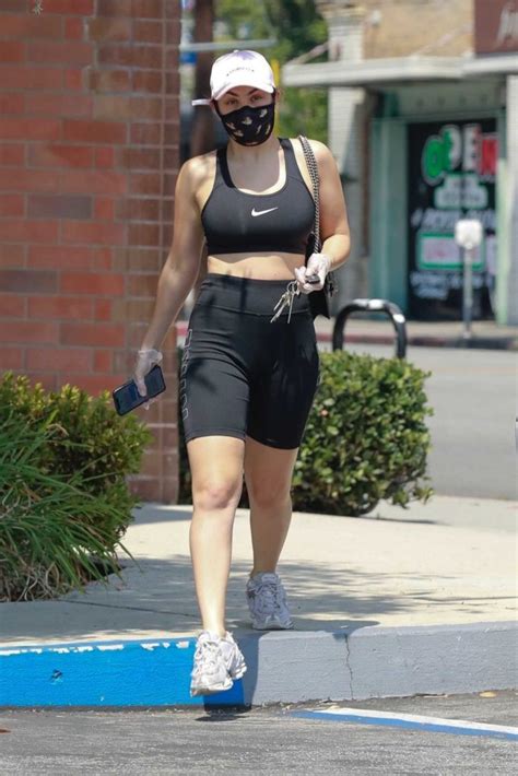 Charli Xcx In A Black Sports Bra Goes Out For A Massage In Los Feliz 08