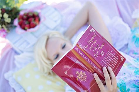 7 Poems You Didnt Know Were About Sex