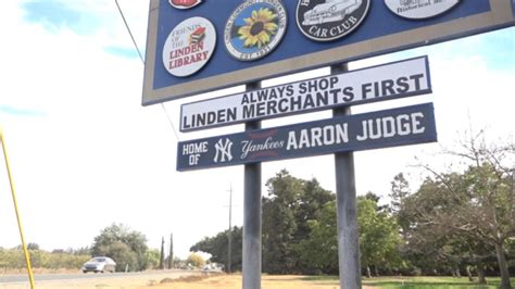 Hometown Cheers On Lindens Aaron Judge In World Series