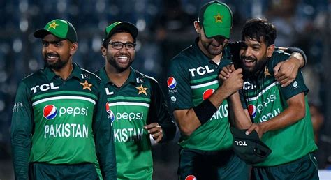 Imam Jumps To Third Spot Rauf Achieves Career Best Rating In Icc Odi