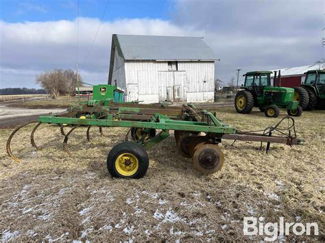 John Deere 712 Chisel Plow Agriculture Bigiron