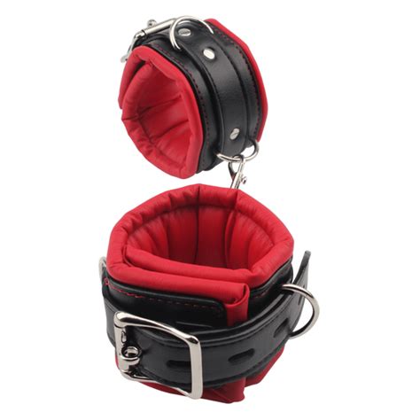 Super Soft Hand Cuffs Couplesonline