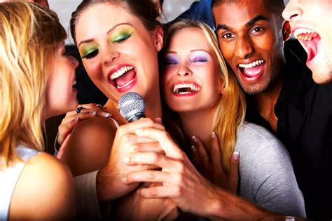Cantar no Karaokê pelo celular Veja como agora Babado Digital
