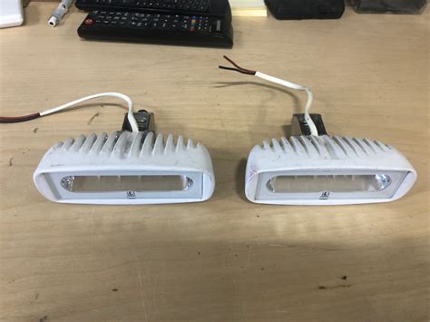 Pair Lumitec White Led Spreader Lights The Hull Truth Boating And