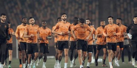 قائمة نهضة بركان تعرف غياب 3 لاعبين لمواجهة الزمالك في نهائي
