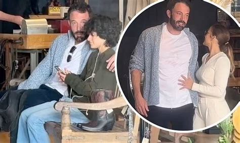 ماجرای خرید لباس های وسترن جنیفر لوپز و بن افلک چیست؟ ویدیو