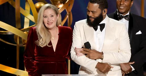 Christina Applegate Gets Standing Ovation At Emmy Awards The New York