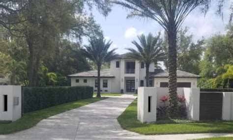 Ladybug Pest And Lawn Up To 61 Off Tampa Bay Area Groupon