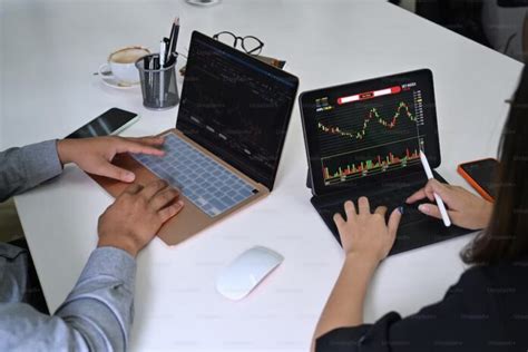 metatrader 4 vs metatrader 5 picking the right trading tool for you