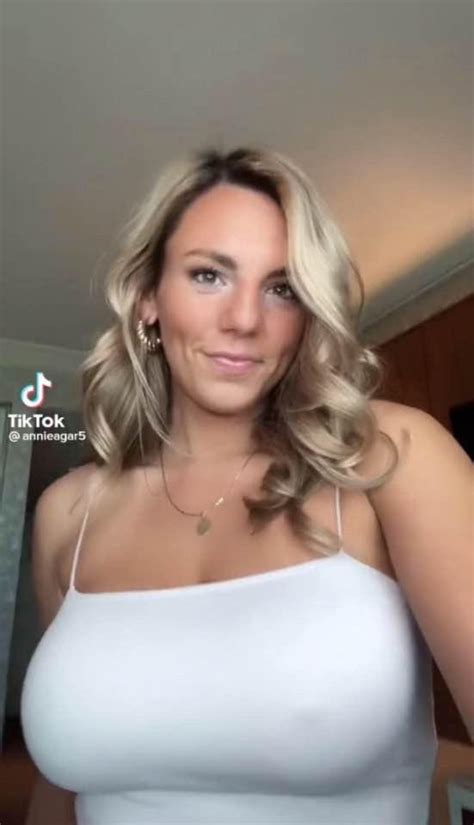 Best R Hot Reporters Images On Pholder Erin Kate Dolan Espn Sports Betting