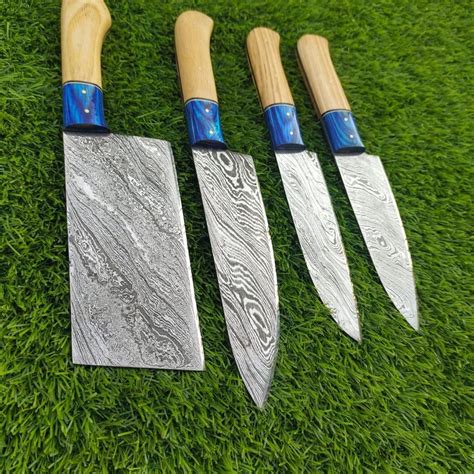 Kitchen Knife 4 Exclusive Designed Knives For Kitchen Use Resin