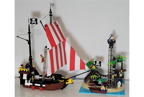Lego Moc 6270 Forbidden Island Rebuilt From 21322 By Drphil