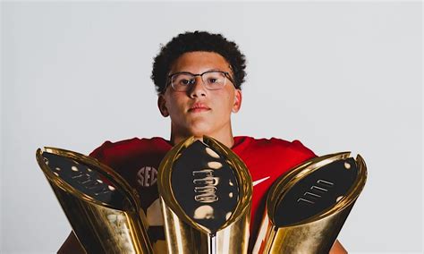 4 Star Te Kaleb Edwards Commits To Alabama