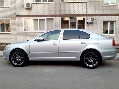 Наконец то летние колёса — Skoda Octavia A5 Mk2 1 8 л 2012 года