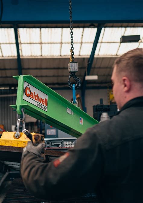 Crane Testing Load Testing And Certification Lloyds Beal