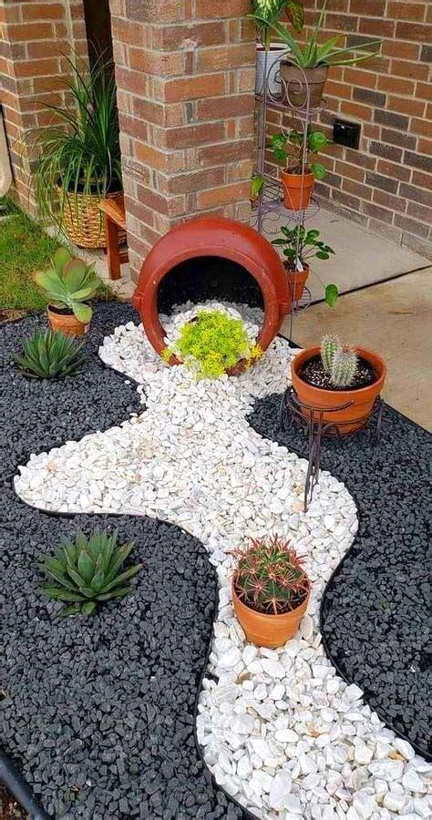 28 Stunning Pebble Landscapes To Make Your Yard A Perfect Spot