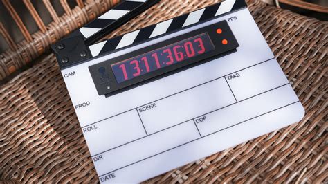 Tentacle Sync TIMEBAR Timecode Slate Review CineD