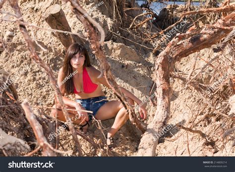 Sexy Girl Standing Posing Tree Roots Stock Photo 214809214 Shutterstock
