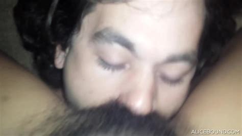 Бесплатно порно видео с тегом Волосатая киска сидит на лице Xhamster