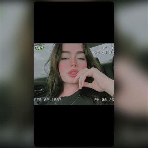 Vintage Mood Lens By Sunny Bahadurpuria🎥 Snapchat Lenses And Filters