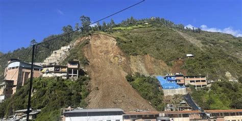 Suben A 15 Los Muertos Por Alud De Tierra En El Sur De Perú 800noticias