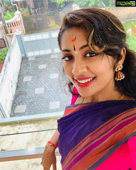 Navya Nair Instagram Gethu Cinema