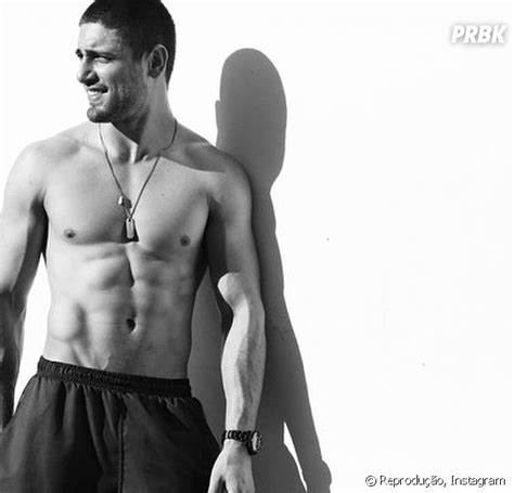 Daniel Rocha da novela Império fala sobre corpo sarado e ritmo de
