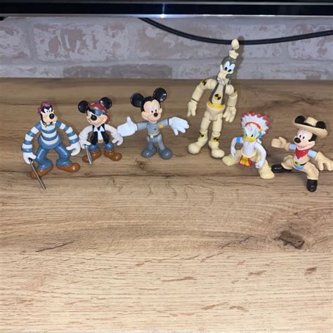 Vintage Walt Disney Mickey Mouse Donald Duck Goofy X6 Small Figures £14