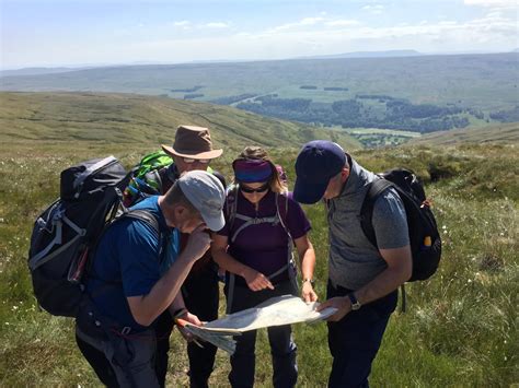 Teamwalking Hill Skills And Outdoor Adventures Nnas Silver Navigation