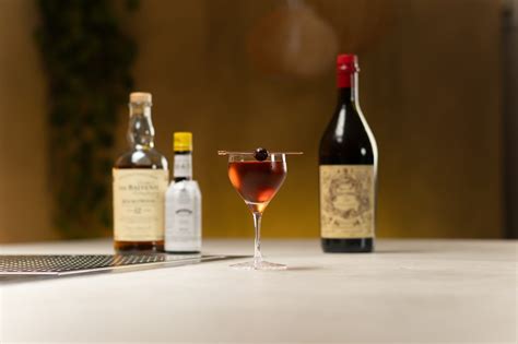 Rob Roy Cocktail Recipe By Drinksworld