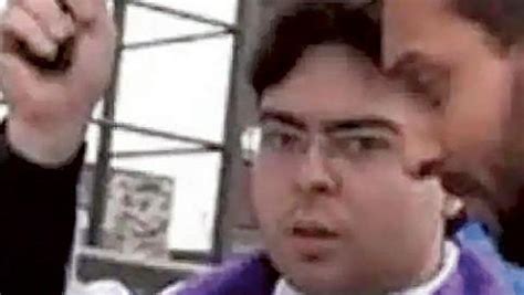 “abusi Sessuali Su Un Chierichetto Del Papa” Prima Storica Condanna In