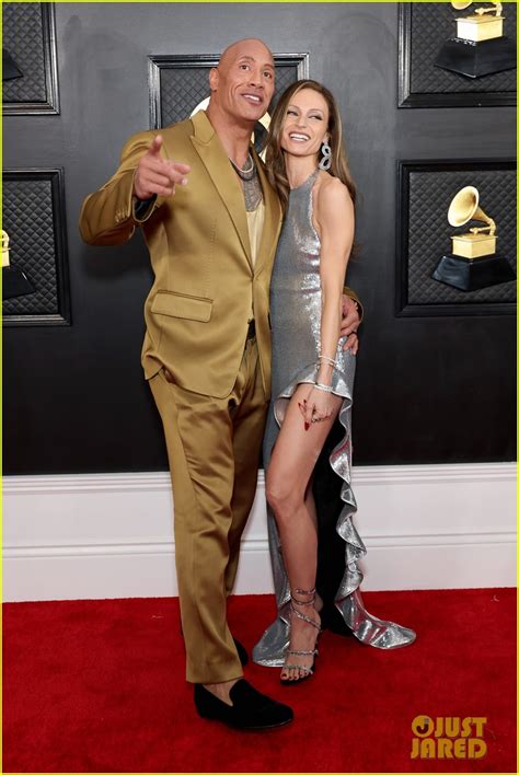 Photo Adele Meets The Rock Grammys 2023 08 Photo 4889633 Just Jared Entertainment News