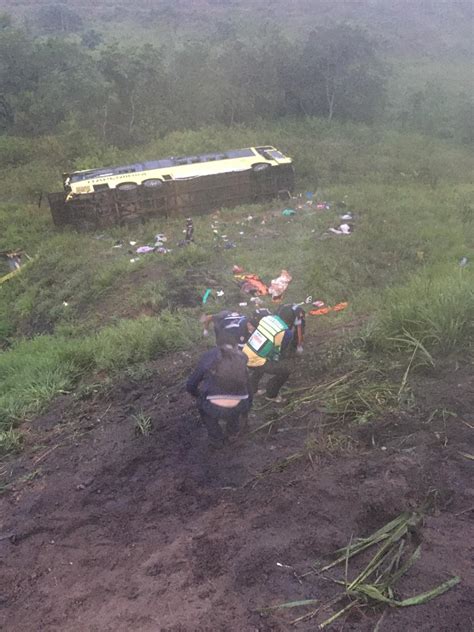 Acidente Com ônibus Da Itapemirim Mata Duas Pessoas E Fere 25 Na Bahia