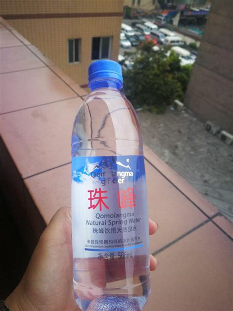 飘雪矿泉水 飘雪矿泉水旧包装 矿泉水 大山谷图库
