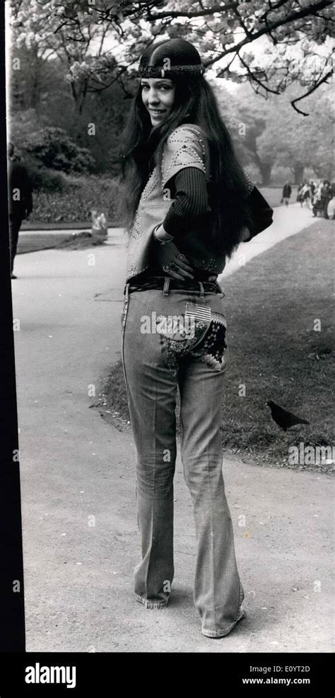 May 05 1971 May 5th 1971 Rita Coolidge In London Famous American