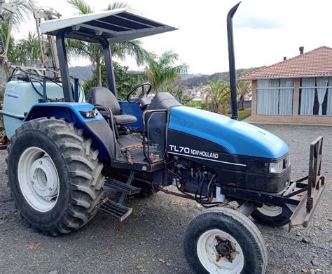 Trator 4x2 New Holland TL 70 C Motor 04 Cilindros De 73cv Silva